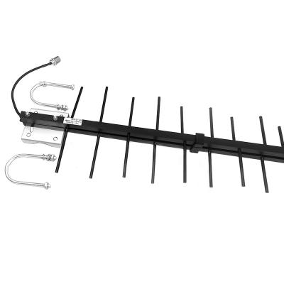 China 700-1020MHz 14dBi 50W Yagi Directional Antenna Black Customized for Signal Field Coverage for sale