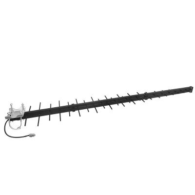 China 700-1020MHz 14dBi 50W Yagi Directional Antenna Black Customized for Signal Field Coverage for sale