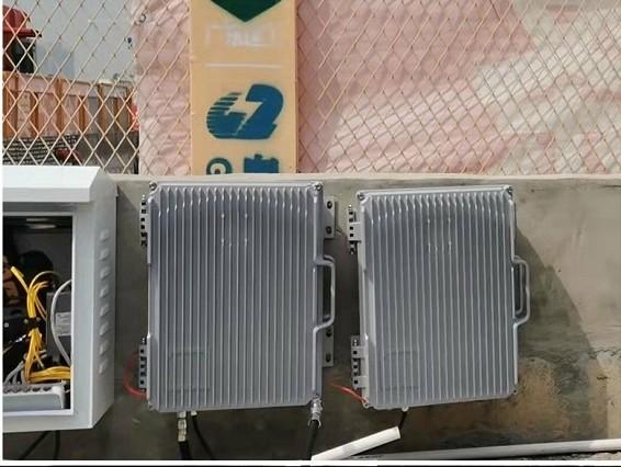 Veicolo di segnale impermeabile Booster Drone Jammer con telaio in alluminio fuso e 220V di tensione di funzionamento