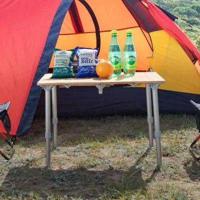Cina Materiale di bambù di campeggio piegante portatile della Tabella di altezza regolabile portatile di Tavolo in vendita