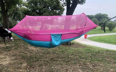 Cina amaca d'attaccatura portatile leggera di nylon 210T con il paracadute di nylon della zanzariera in vendita