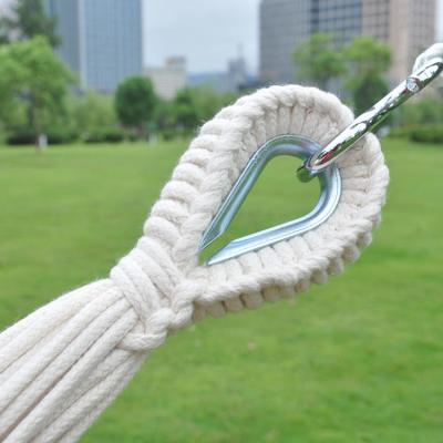 Cina La sedia di nylon del patio del tessuto dell'amaca della persona del balcone tessuta cotone 2 con lavora all'uncinetto la frangia in vendita
