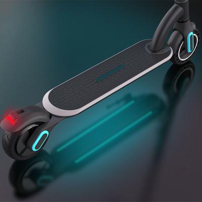 Cina Motorino elettrico pieghevole mobile del motorino 250W del rullo pieghevole fuori strada E di E per gli anni dell'adolescenza degli adulti in vendita