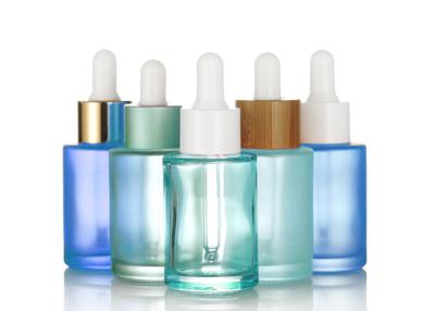 Cina Il contagoccia di vetro di Matte Pink Frosted 30ml imbottiglia per il siero cosmetico in vendita