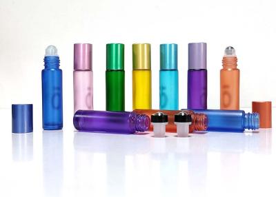 Cina Il rullo personalizzabile 10ml imbottiglia il rullo multicolore dell'olio essenziale imbottiglia il bene durevole in vendita