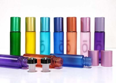 Cina Il rullo personalizzabile 10ml imbottiglia il rullo multicolore dell'olio essenziale imbottiglia il bene durevole in vendita