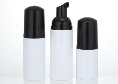 Cina Calibro Lash Shampoo Packaging del corpo 100ml dello SGS grande della schiuma della bottiglia bianca della pompa in vendita