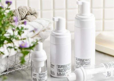 Cina Bottiglie verdi di schiumatura della pompa delle bottiglie del sapone della mano di BSCI 150ml riutilizzabili in vendita