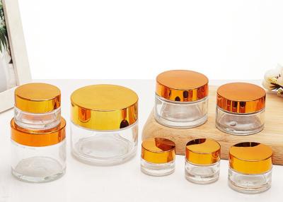 Cina Il cosmetico dell'OEM 50ml dello SGS stona i coperchi neri dell'oro di fronte dei contenitori vuoti della crema in vendita