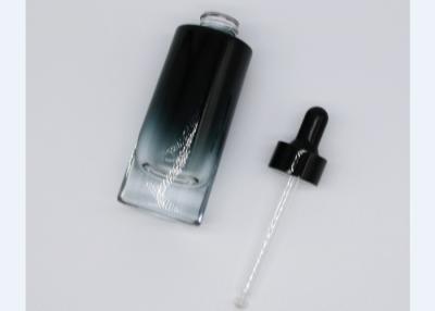 Cina Le bottiglie riciclabili del contagoccia 20ml, l'imballaggio dell'olio essenziale imbottiglia l'anti slittamento nero in vendita
