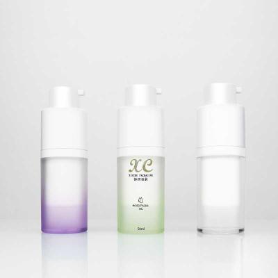 Cina 3D Printing 50ml Airless Serum Pump Bottles White 30ml Plastic Cosmetics Bottles in vendita