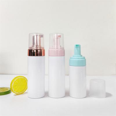 Cina Bottiglia facciale della pulitrice dell'ANIMALE DOMESTICO 30ml 50ml 100ml della schiuma plastica della bottiglia vuota della pompa in vendita
