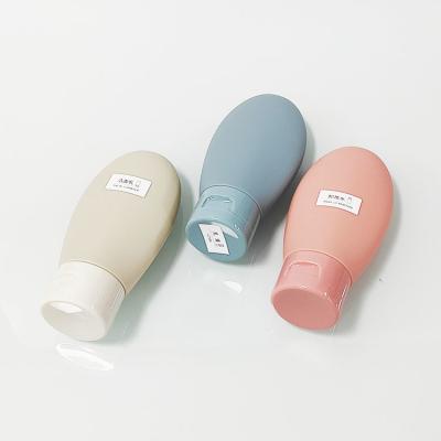 Cina Imballaggio vuoto della metropolitana della crema per le mani dei tubi di compressione della lozione del cappuccio 60ml di vibrazione in vendita