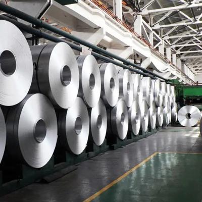 Cina 0.2mm 0.7mm Aluminum Coil Roll 1050 1060 1100 2mm 5052 4047 in vendita