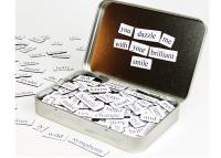 China Los niños ponen letras al equipo 5