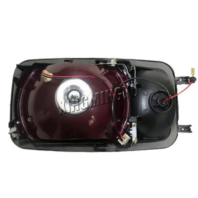 Cina 6418200861 6418200961 Faretti per autocarri per Mercedes Benz Cabina 641 649 in vendita