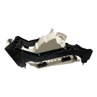 Cina 1835887 1835885 1835886 1835884 Lampada per nebbia DAF XF 106 Camione per la serie DAF XF Ricambi di carrozzeria in vendita
