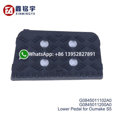 China Foton Aumark S5 Lower Step Pedal G0845011102A0 - Durable Plastic Replacement for sale