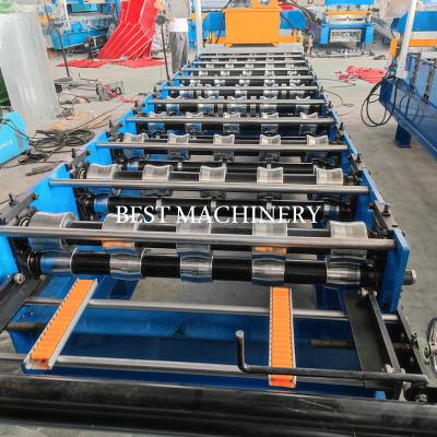 China Yx750 PLC Roofing Sheet Roll Forming Machine For Color Steel Profile for sale