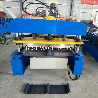 中国 機械プロフィールの屋根ふきシートの作成を形作るカスタマイズされたPpgi色の鋼鉄ロール 販売のため