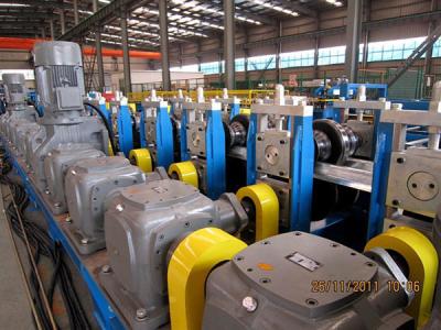 China Safety Road Steel W Beam 600mm Highway Guardrail Roll Forming Machine for sale