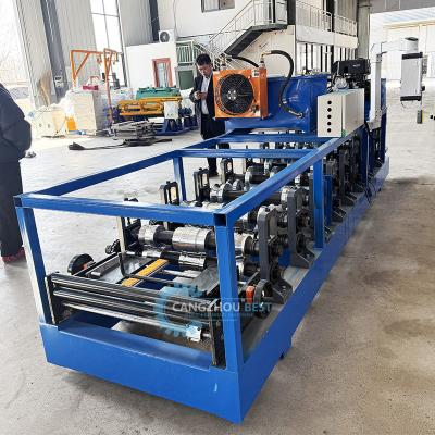 中国 オーダーメイド ポータブル Kr18 スタンドシーム 屋根シート ロール 形成 機械 自動シーム 販売のため