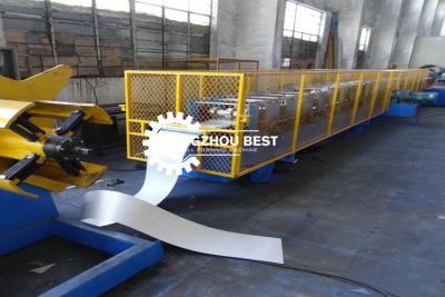 China 0.42mm Thickness Gutter Roll Forming Machine With 5.5kw Power Full Automatic for sale
