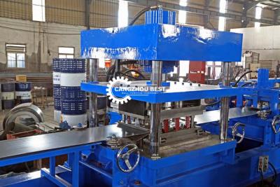 China 3 Waves Hydraulic Punching Cutting 2mm Guardrail Roll Forming Machine for sale