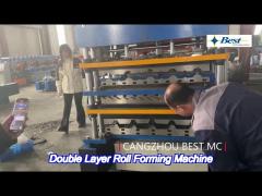 0.25-0.6mm Dikte Drie-laag rolvormende machine 5.5Kw hoofdmotor vermogen