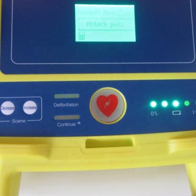 China Human Life Size Automated External Cardiac Defibrillator Training with Voice Promotion for sale