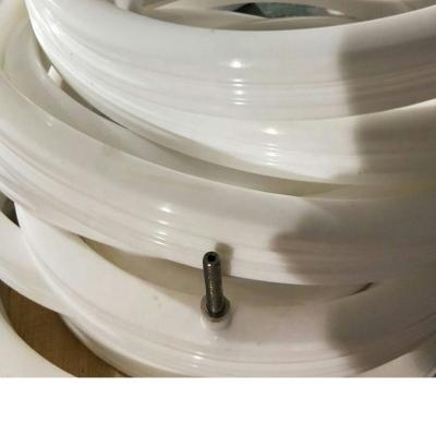 Cina Sigilla di gomma di silicone gonfiabile di dimensioni personalizzate per sigillare le apparecchiature di lavorazione chimica in vendita