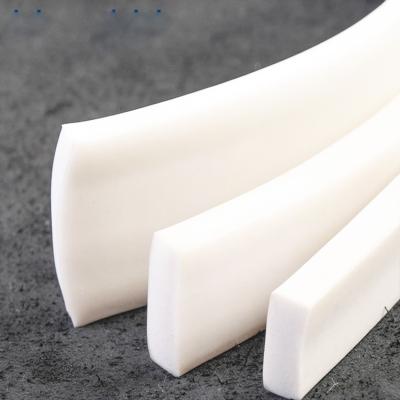 China 30 ± 5 Shore Een hoge elasticiteit solide vierkant strook spons voor automobiel hoge temperatuur oven Te koop