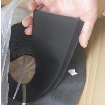 China Customizable EPDM Flexible PVC Baseboard Molding Trim for Mass Production Needs for sale