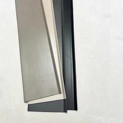 Cina Altezza da 0,5' a 8' Flessibile baseboard moltiplicazione trim di gomma di vinile Cove base 4 