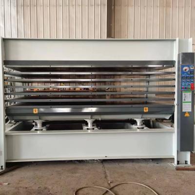 China lamination hot press machine for plywood MDF door hot press machine for sale