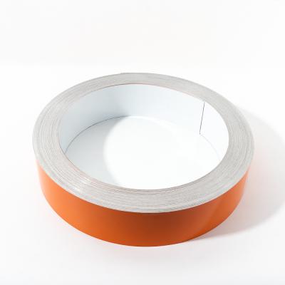 Cina 0.6mm bobina di alluminio a lettera di canale con alimentazione ad adattatore bobina di alluminio dipinta in vendita