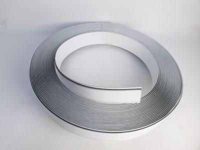 Cina 30 metri di carta resistente bordo interno / esterno di alluminio canale lettera segno in vendita
