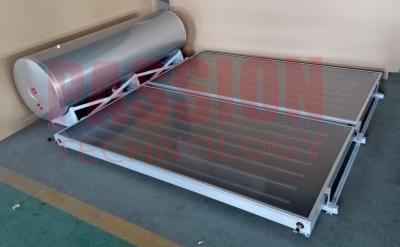 Cina Uso domestico Riscaldatore di acqua solare a piatto piatto, sistema solare per acqua calda su tetto ad alta efficienza termica in vendita