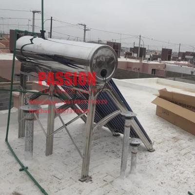 China drücken Solarwarmwasserbereiter 200L des Edelstahl-300L 201 nicht Sonnenkollektor zu verkaufen