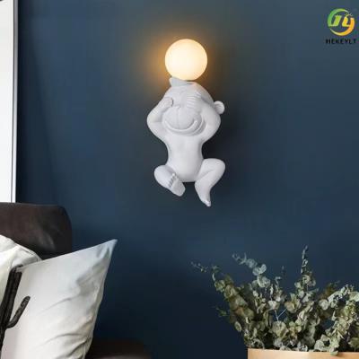 Cina Fumetto moderno della scimmia dell'orso della lampada da parete della camera da letto G4 decorativo in vendita
