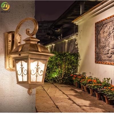 Cina Vetro di alluminio bronzeo principale E26 della lampada all'aperto della lampada da parete in vendita