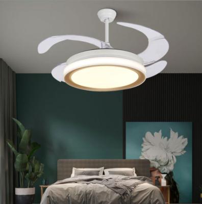 Cina Candeliere principale a 42 pollici per la luce telecomandata del ventilatore da soffitto della camera da letto in vendita