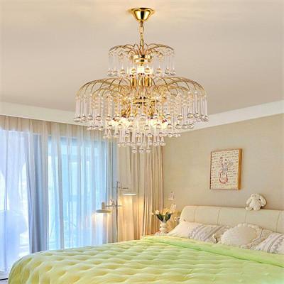 Cina Modern Golden Elegant Luxury Design Fashion Interior Cristallo candelabro in vendita