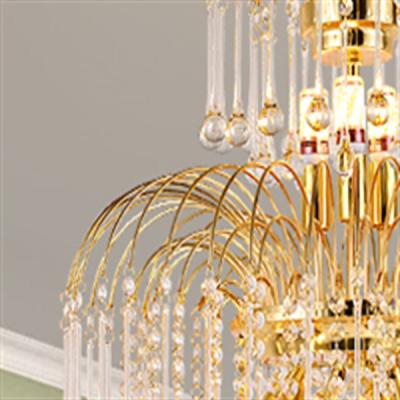 Cina Modern Golden Elegant Luxury Design Fashion Interior Cristallo candelabro in vendita