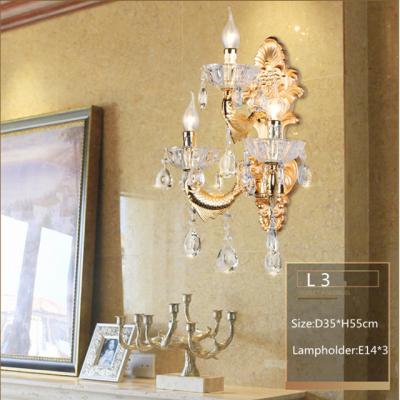 Cina 6KG E14 candela in lega di zinco contemporanea di lusso Crystal Wall Lights in vendita