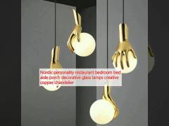 Restaurant nordique personnalité chambre à coucher lit allée porche lampes en verre décoratives lustre en cuivre créatif