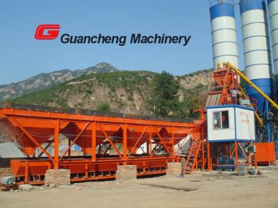 Cina Centrale di betonaggio concreta automatica, attrezzatura d'ammucchiamento dell'alto calcestruzzo efficiente in vendita