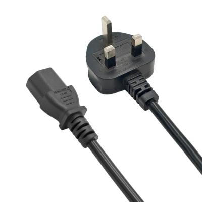 Cina UK 3 Pin Power Cord Plug Cable 1M 1.2M 1.5M 1.8M 3M UK Power Cord C13 Power Cords 3ft 4ft 5ft 6ft 10ft Apparecchio domestico in vendita