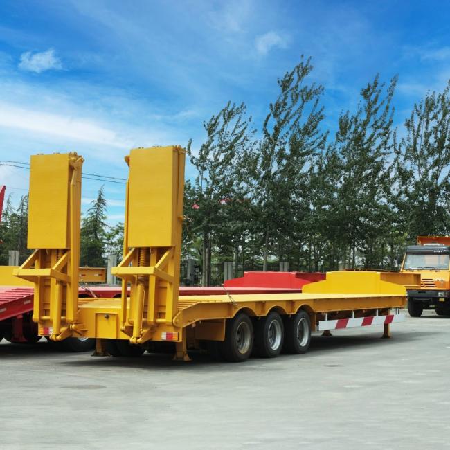 14m 60t Capacity with 3 Axles Fixed Gooseneck Fgn Low Bed Trailer