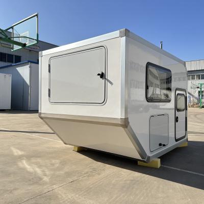 中国 DIY キャンピングトラック 箱 7.7 フィート RV トレーラーと遠征用 モーターホーム マックスペイロード 900KG 販売のため